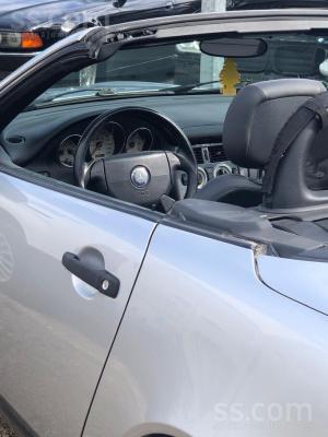 Grey Mercedes-Benz SLK 230 1999 in Riga, with an engine capacity of 2.30 L and mileage of 85 thousand km for 10000 €, photo 8 on AUTOMOTO.COM.LV