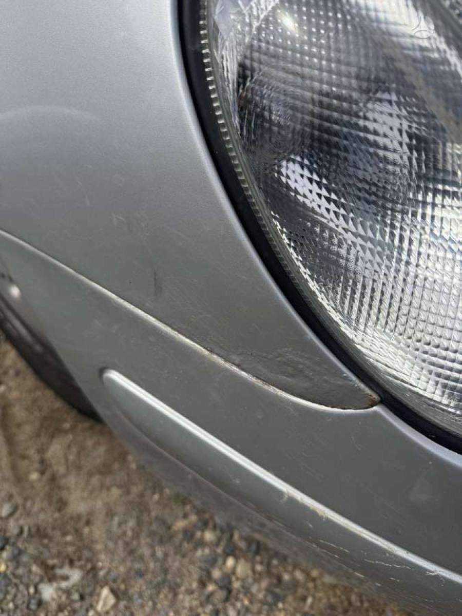 Grey Mercedes-Benz SLK 230 1999 in Vilnius, with an engine capacity of 2.30 L and mileage of 216 thousand km for 2200 €, photo 9 on AUTOMOTO.COM.LV