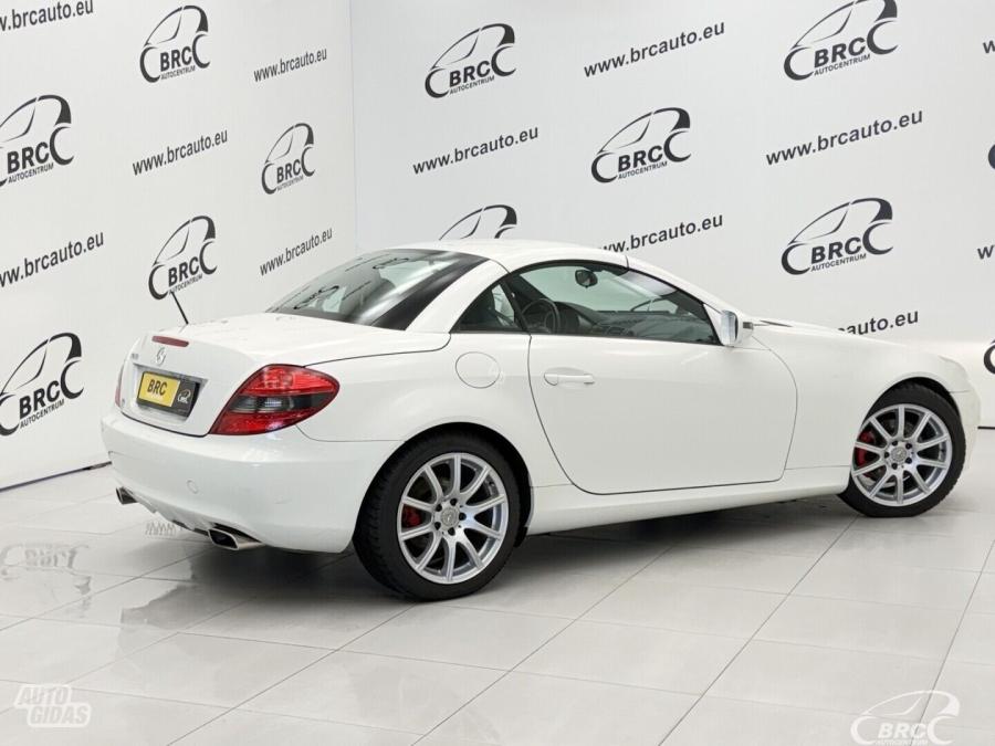 Белый Мерседес SLK 280 2008 в Авиженяй, объемом двигателя 3.00 л и пробегом 269 тыс. км за 9900 €, фото 5 на AUTOMOTO.COM.LV
