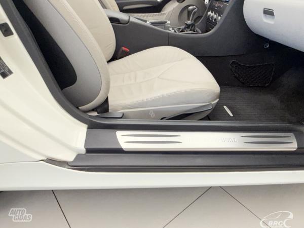 Balts Mercedes-Benz SLK 280 2008 Avižieniai, ar dzinēja tilpumu 3.00 L un nobraukumu 269 tūkst. km par 9900 €, foto 8 vietnē AUTOMOTO.COM.LV