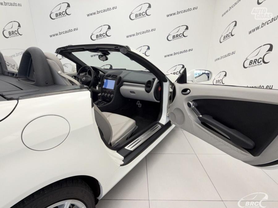 Белый Мерседес SLK 280 2008 в Авиженяй, объемом двигателя 3.00 л и пробегом 269 тыс. км за 9900 €, фото 11 на AUTOMOTO.COM.LV