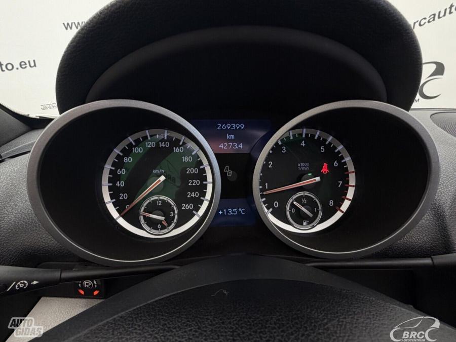 Белый Мерседес SLK 280 2008 в Авиженяй, объемом двигателя 3.00 л и пробегом 269 тыс. км за 9900 €, фото 26 на AUTOMOTO.COM.LV
