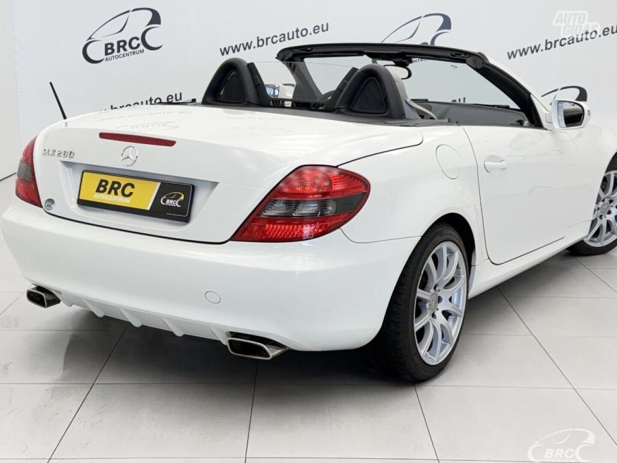 Белый Мерседес SLK 280 2008 в Авиженяй, объемом двигателя 3.00 л и пробегом 269 тыс. км за 9900 €, фото 32 на AUTOMOTO.COM.LV