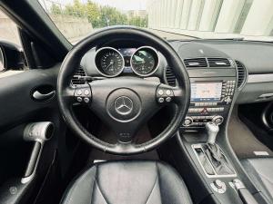 Melns Mercedes-Benz SLK 350 2004 Viļņa, ar dzinēja tilpumu 3.50 L un nobraukumu 129 tūkst. km par 8999 €, foto 16 vietnē AUTOMOTO.COM.LV