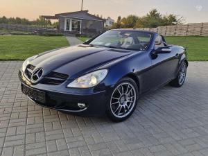 Blue Mercedes-Benz SLK 350 2005 in Vilnius, with an engine capacity of 3.50 L and mileage of 250 thousand km for 7900 €, photo 8 on AUTOMOTO.COM.LV