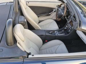 Blue Mercedes-Benz SLK 350 2005 in Vilnius, with an engine capacity of 3.50 L and mileage of 250 thousand km for 7900 €, photo 12 on AUTOMOTO.COM.LV
