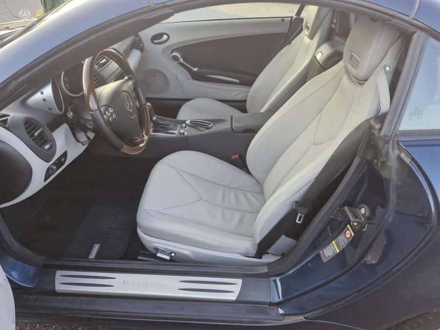 Blue Mercedes-Benz SLK 350 2005 in Vilnius, with an engine capacity of 3.50 L and mileage of 250 thousand km for 7900 €, photo 15 on AUTOMOTO.COM.LV