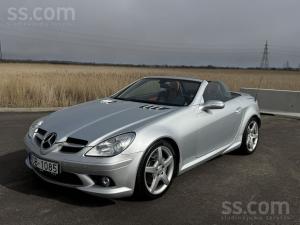 Zils Mercedes-Benz SLK 350 2005 Liepāja, ar dzinēja tilpumu 3.50 L un nobraukumu 97 tūkst. km par 12900 €, foto 9 vietnē AUTOMOTO.COM.LV