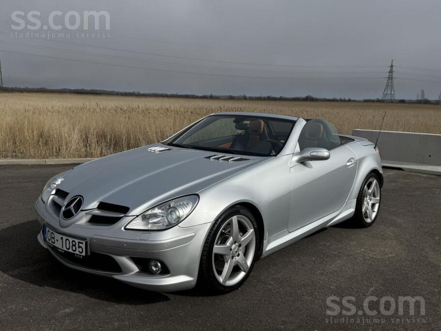 Zils Mercedes-Benz SLK 350 2005 Liepāja, ar dzinēja tilpumu 3.50 L un nobraukumu 97 tūkst. km par 12900 €, foto 9 vietnē AUTOMOTO.COM.LV
