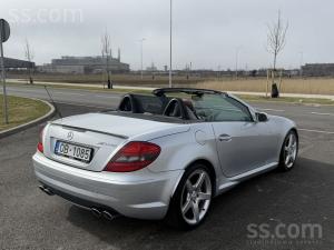 Zils Mercedes-Benz SLK 350 2005 Liepāja, ar dzinēja tilpumu 3.50 L un nobraukumu 97 tūkst. km par 12900 €, foto 11 vietnē AUTOMOTO.COM.LV