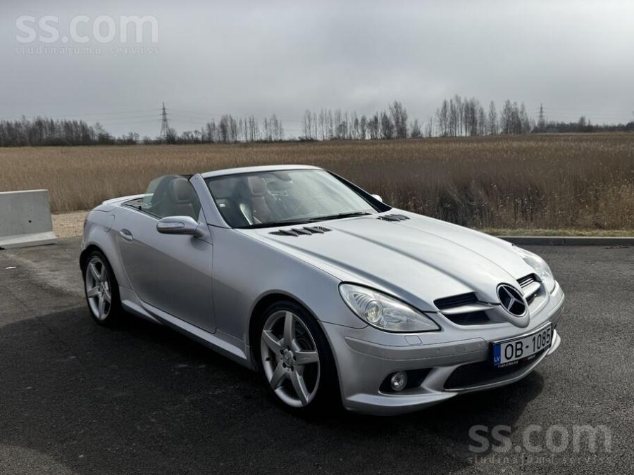 Zils Mercedes-Benz SLK 350 2005 Liepāja, ar dzinēja tilpumu 3.50 L un nobraukumu 97 tūkst. km par 12900 €, foto 12 vietnē AUTOMOTO.COM.LV