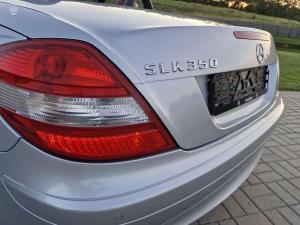 Grey Mercedes-Benz SLK 350 2005 in Vilnius, with an engine capacity of 3.50 L and mileage of 230 thousand km for 7900 €, photo 17 on AUTOMOTO.COM.LV