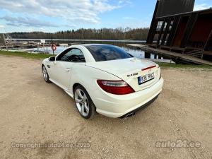 White Mercedes-Benz SLK 350 2011 in Viljandi, with an engine capacity of 3.50 L and mileage of 175 thousand km for 19900 €, photo 18 on AUTOMOTO.COM.LV
