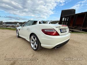 White Mercedes-Benz SLK 350 2011 in Viljandi, with an engine capacity of 3.50 L and mileage of 175 thousand km for 19900 €, photo 27 on AUTOMOTO.COM.LV