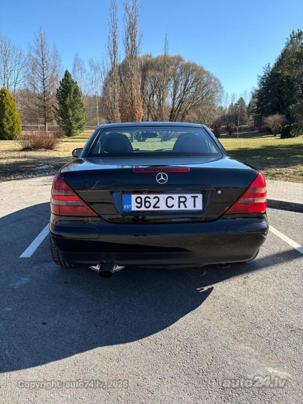 Black Mercedes-Benz SLK-Class 1999 in Tallinn, with an engine capacity of 2.30 L and mileage of 250 thousand km for 5900 €, photo 7 on AUTOMOTO.COM.LV