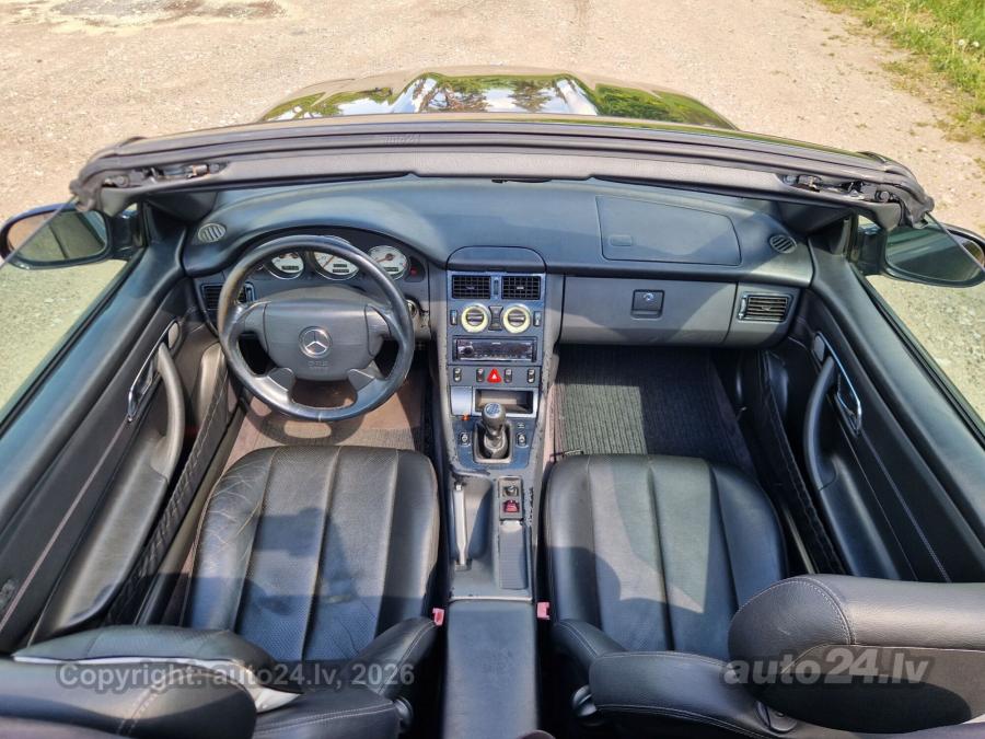 Black Mercedes-Benz SLK-Class 1999 in Tallinn, with an engine capacity of 2.00 L and mileage of 222 thousand km for 3000 €, photo 5 on AUTOMOTO.COM.LV