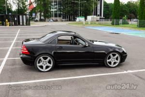 Melns Mercedes-Benz SLK-Class 2003 Narva, ar dzinēja tilpumu 2.00 L un nobraukumu 234 tūkst. km par 5700 €, foto 5 vietnē AUTOMOTO.COM.LV