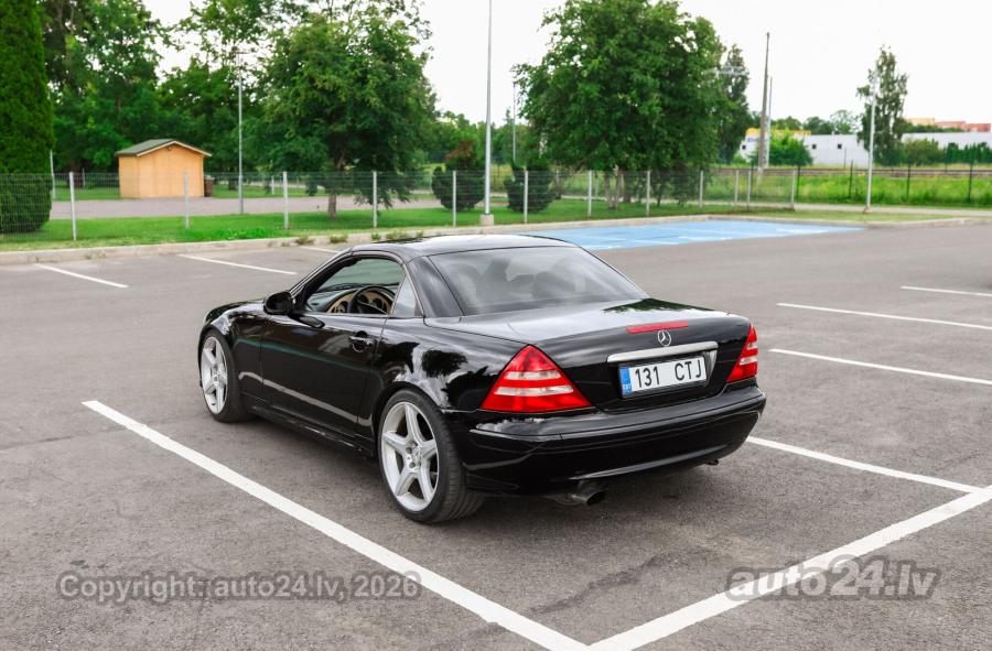 Melns Mercedes-Benz SLK-Class 2003 Narva, ar dzinēja tilpumu 2.00 L un nobraukumu 234 tūkst. km par 5700 €, foto 6 vietnē AUTOMOTO.COM.LV