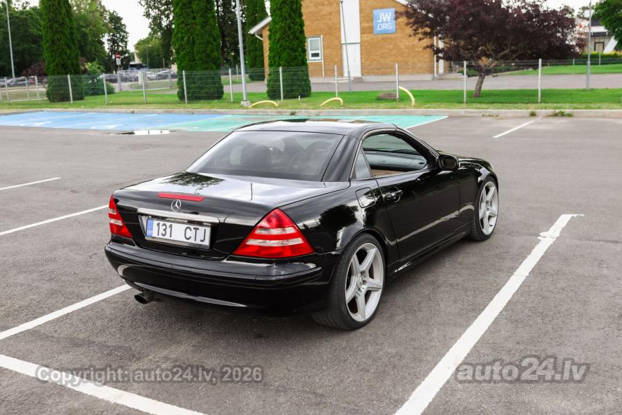 Melns Mercedes-Benz SLK-Class 2003 Narva, ar dzinēja tilpumu 2.00 L un nobraukumu 234 tūkst. km par 5700 €, foto 7 vietnē AUTOMOTO.COM.LV