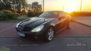 Черный Мерседес СЛК-Класс 2006 в Таллин, объемом двигателя 1.80 л и пробегом 262 тыс. км за 8400 €, фото 4 на AUTOMOTO.COM.LV