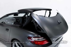 Melns Mercedes-Benz SLK-Class 2011 Tallina, ar dzinēja tilpumu 3.50 L un nobraukumu 275 tūkst. km par 12990 €, foto 8 vietnē AUTOMOTO.COM.LV