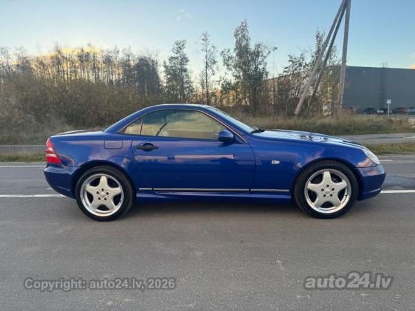 Zils Mercedes-Benz SLK-Class 1997 Tallina, ar dzinēja tilpumu 2.30 L un nobraukumu 128 tūkst. km par 10000 €, foto 3 vietnē AUTOMOTO.COM.LV