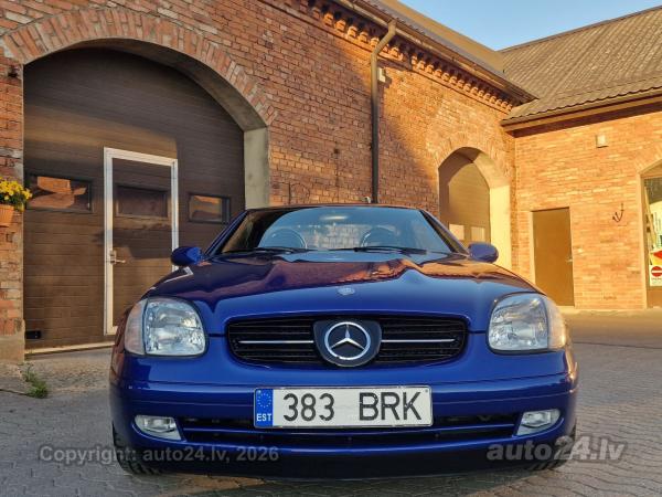 Zils Mercedes-Benz SLK-Class 1997 Viljandi, ar dzinēja tilpumu 2.30 L un nobraukumu 240 tūkst. km par 6000 €, foto 1 vietnē AUTOMOTO.COM.LV