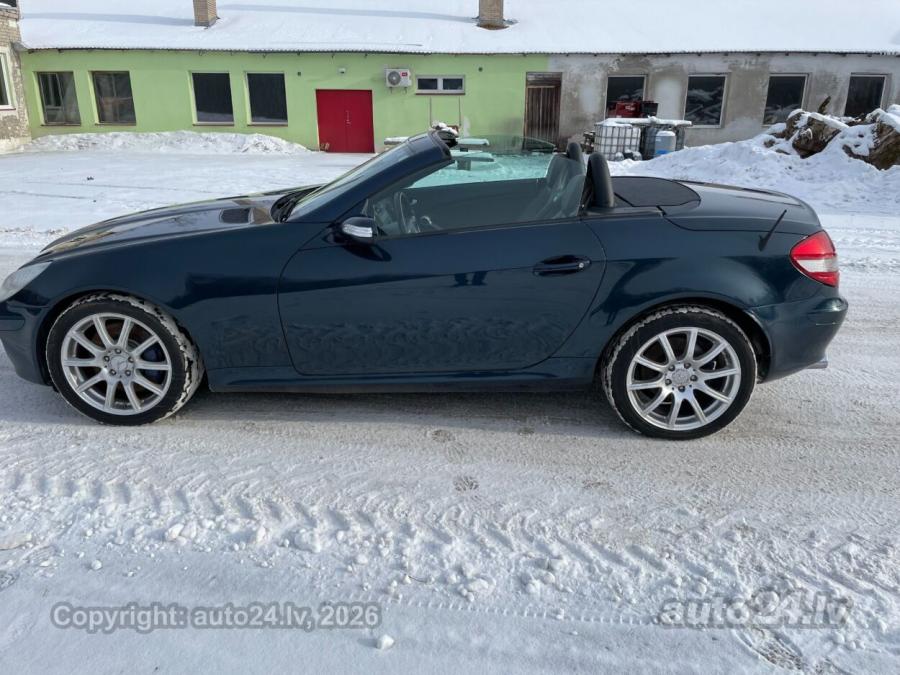 Zils Mercedes-Benz SLK-Class 2004 Pērnava, ar dzinēja tilpumu 3.50 L un nobraukumu 279 tūkst. km par 6000 €, foto 1 vietnē AUTOMOTO.COM.LV