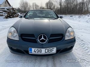 Zils Mercedes-Benz SLK-Class 2004 Pērnava, ar dzinēja tilpumu 3.50 L un nobraukumu 279 tūkst. km par 6000 €, foto 3 vietnē AUTOMOTO.COM.LV