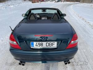 Zils Mercedes-Benz SLK-Class 2004 Pērnava, ar dzinēja tilpumu 3.50 L un nobraukumu 279 tūkst. km par 6000 €, foto 4 vietnē AUTOMOTO.COM.LV