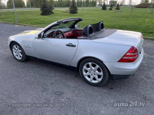Grey Mercedes-Benz SLK-Class 1997 in Tallinn, with an engine capacity of 2.30 L and mileage of 298 thousand km for 5790 €, photo 1 on AUTOMOTO.COM.LV