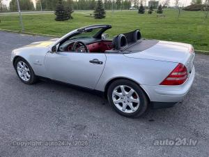 Grey Mercedes-Benz SLK-Class 1997 in Tallinn, with an engine capacity of 2.30 L and mileage of 298 thousand km for 5790 €, photo 1 on AUTOMOTO.COM.LV