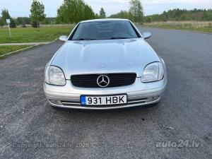 Grey Mercedes-Benz SLK-Class 1997 in Tallinn, with an engine capacity of 2.30 L and mileage of 298 thousand km for 5790 €, photo 9 on AUTOMOTO.COM.LV