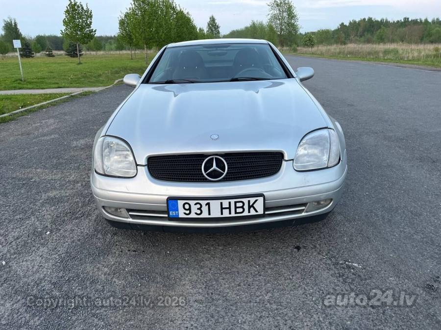 Grey Mercedes-Benz SLK-Class 1997 in Tallinn, with an engine capacity of 2.30 L and mileage of 298 thousand km for 5790 €, photo 9 on AUTOMOTO.COM.LV