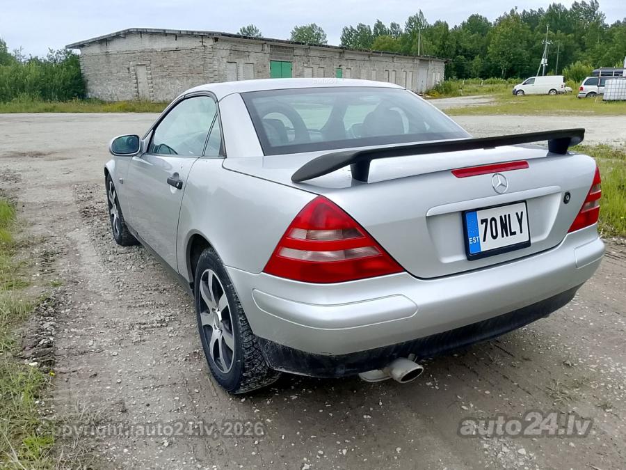 Grey Mercedes-Benz SLK-Class 1997 in Tallinn, with an engine capacity of 2.00 L and mileage of 175 thousand km for 2300 €, photo 7 on AUTOMOTO.COM.LV