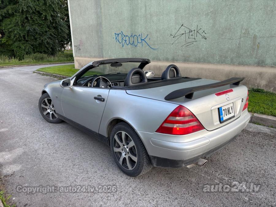 Grey Mercedes-Benz SLK-Class 1997 in Tallinn, with an engine capacity of 2.00 L and mileage of 175 thousand km for 2299 €, photo 3 on AUTOMOTO.COM.LV