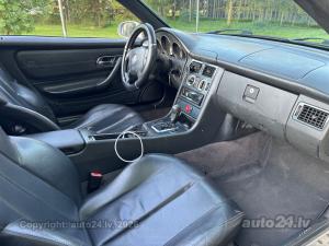 Grey Mercedes-Benz SLK-Class 1997 in Tallinn, with an engine capacity of 2.00 L and mileage of 175 thousand km for 2299 €, photo 8 on AUTOMOTO.COM.LV
