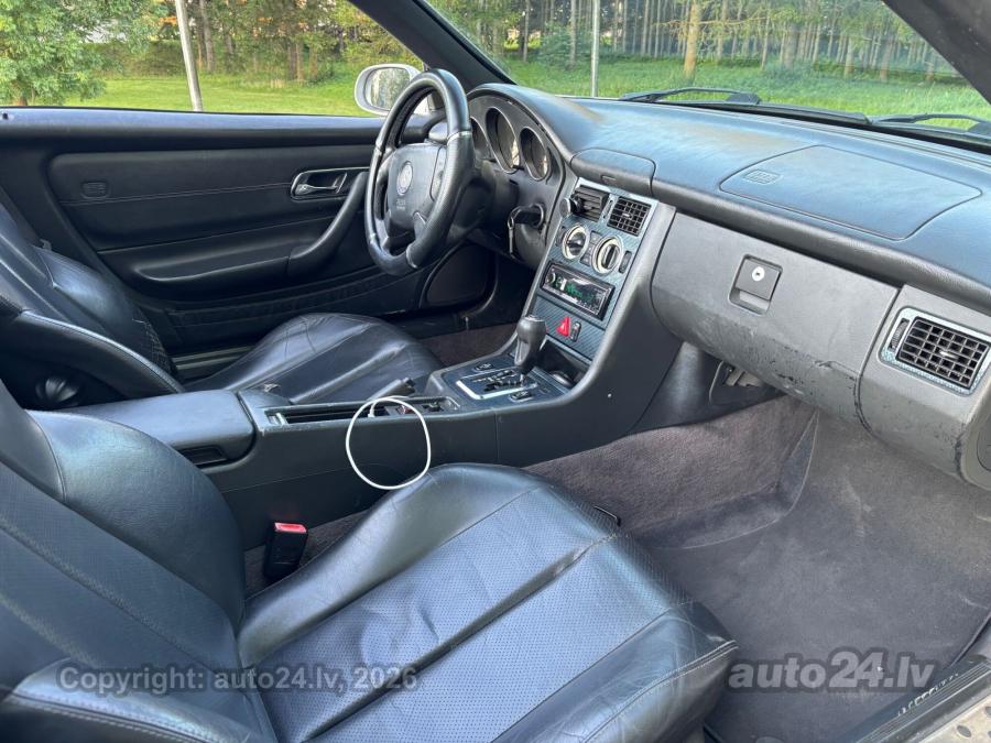 Grey Mercedes-Benz SLK-Class 1997 in Tallinn, with an engine capacity of 2.00 L and mileage of 175 thousand km for 2299 €, photo 8 on AUTOMOTO.COM.LV
