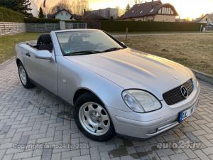 Pelēks Mercedes-Benz SLK-Class 1998 Tallina, ar dzinēja tilpumu 2.00 L un nobraukumu 235 tūkst. km par 2750 €, foto 4 vietnē AUTOMOTO.COM.LV