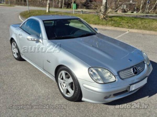 Pelēks Mercedes-Benz SLK-Class 2004 Tallina, ar dzinēja tilpumu 2.00 L un nobraukumu 190 tūkst. km par 7500 €, foto 2 vietnē AUTOMOTO.COM.LV