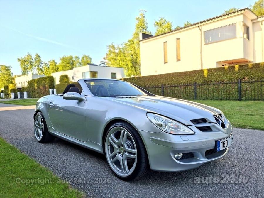 Pelēks Mercedes-Benz SLK-Class 2005 Tallina, ar dzinēja tilpumu 3.50 L un nobraukumu 267 tūkst. km par 8900 €, foto 4 vietnē AUTOMOTO.COM.LV