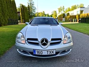 Pelēks Mercedes-Benz SLK-Class 2005 Tallina, ar dzinēja tilpumu 3.50 L un nobraukumu 267 tūkst. km par 8900 €, foto 8 vietnē AUTOMOTO.COM.LV