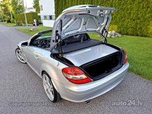 Pelēks Mercedes-Benz SLK-Class 2005 Tallina, ar dzinēja tilpumu 3.50 L un nobraukumu 267 tūkst. km par 8900 €, foto 28 vietnē AUTOMOTO.COM.LV