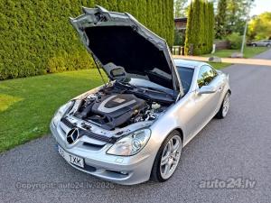 Pelēks Mercedes-Benz SLK-Class 2005 Tallina, ar dzinēja tilpumu 3.50 L un nobraukumu 267 tūkst. km par 8900 €, foto 30 vietnē AUTOMOTO.COM.LV