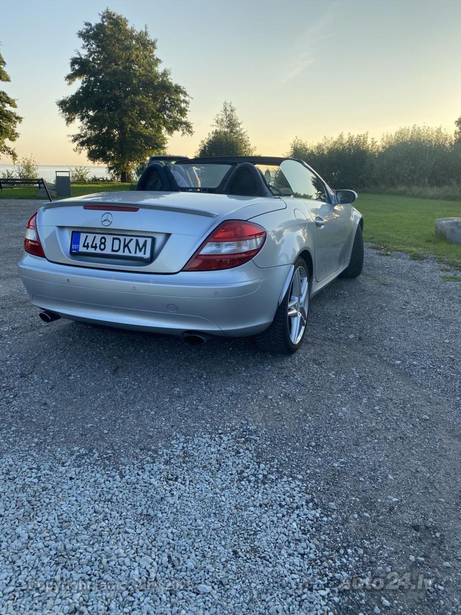 Pelēks Mercedes-Benz SLK-Class 2007 Tallina, ar dzinēja tilpumu 3.00 L un nobraukumu 13 tūkst. km par 11990 €, foto 8 vietnē AUTOMOTO.COM.LV