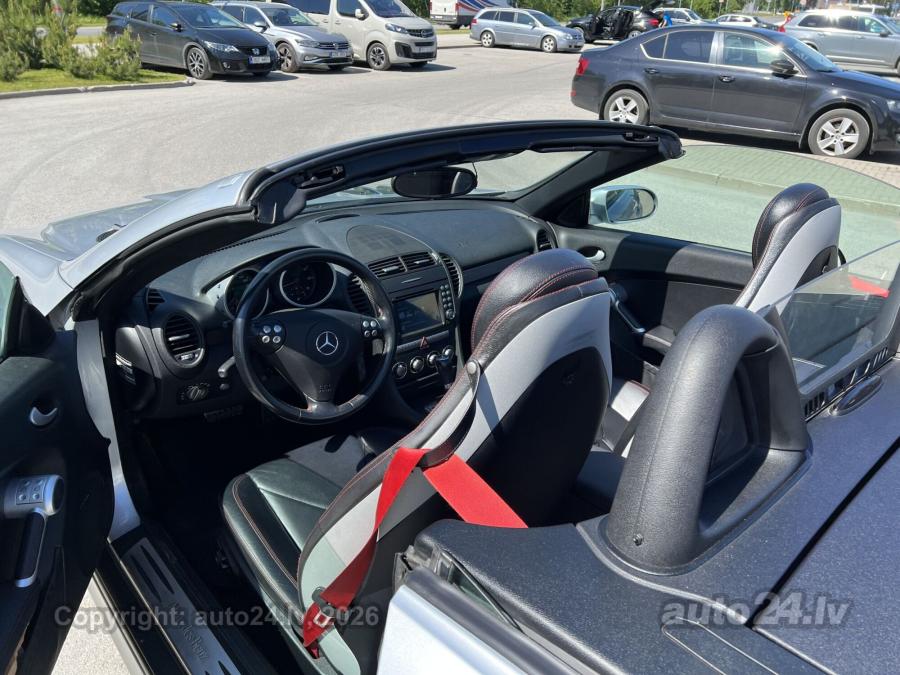 Pelēks Mercedes-Benz SLK-Class 2007 Tallina, ar dzinēja tilpumu 3.00 L un nobraukumu 13 tūkst. km par 11990 €, foto 10 vietnē AUTOMOTO.COM.LV