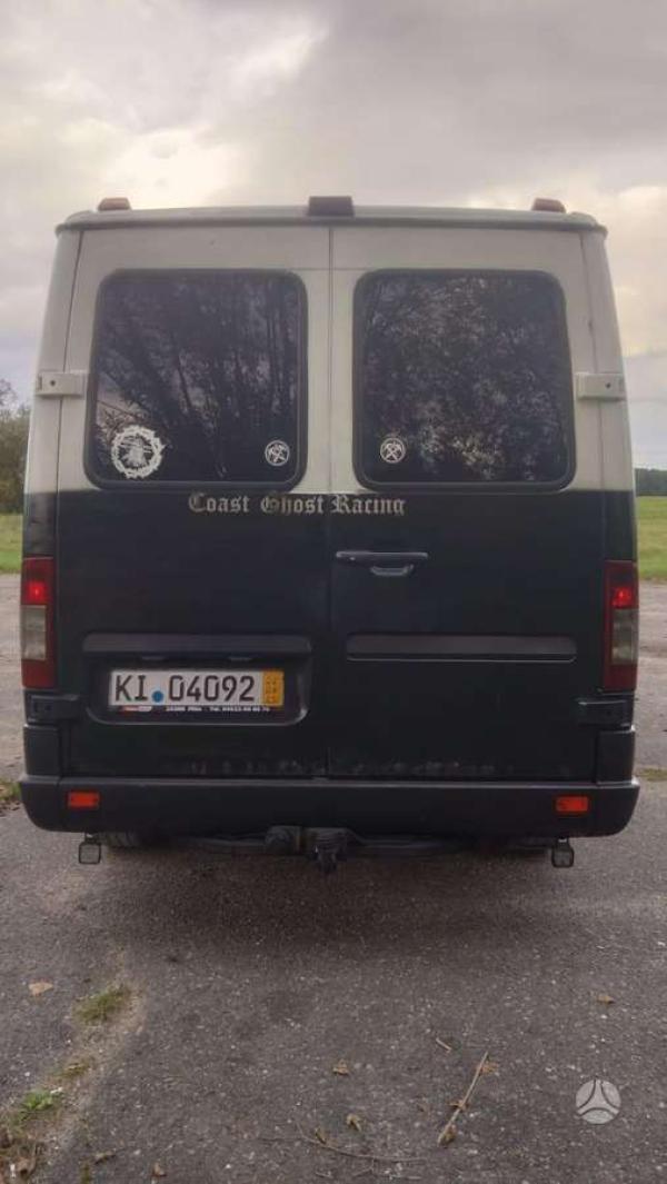 Melns Mercedes-Benz Sprinter 2000 Klaipėda, ar dzinēja tilpumu 2.20 L un nobraukumu 60 tūkst. km par 4250 €, foto 3 vietnē AUTOMOTO.COM.LV