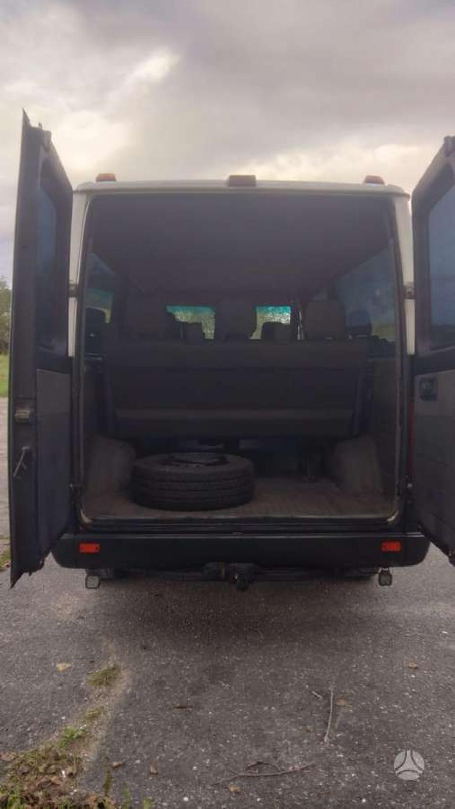 Melns Mercedes-Benz Sprinter 2000 Klaipėda, ar dzinēja tilpumu 2.20 L un nobraukumu 60 tūkst. km par 4250 €, foto 7 vietnē AUTOMOTO.COM.LV