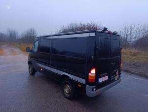 Black Mercedes-Benz Sprinter 2001 in Vilnius, with an engine capacity of 2.70 L and mileage of 268 thousand km for 6500 €, photo 2 on AUTOMOTO.COM.LV