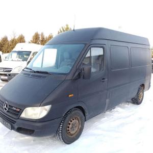 Melns Mercedes-Benz Sprinter 2003 Radviliškis, ar dzinēja tilpumu 2.70 L un nobraukumu 314 tūkst. km par 4200 €, foto  vietnē AUTOMOTO.COM.LV